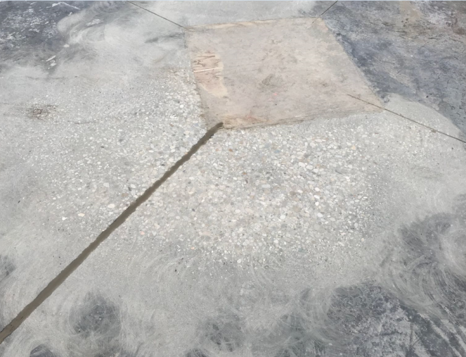 Concrete Diamond Grinding Block with 4nos segments for Floor Grinder